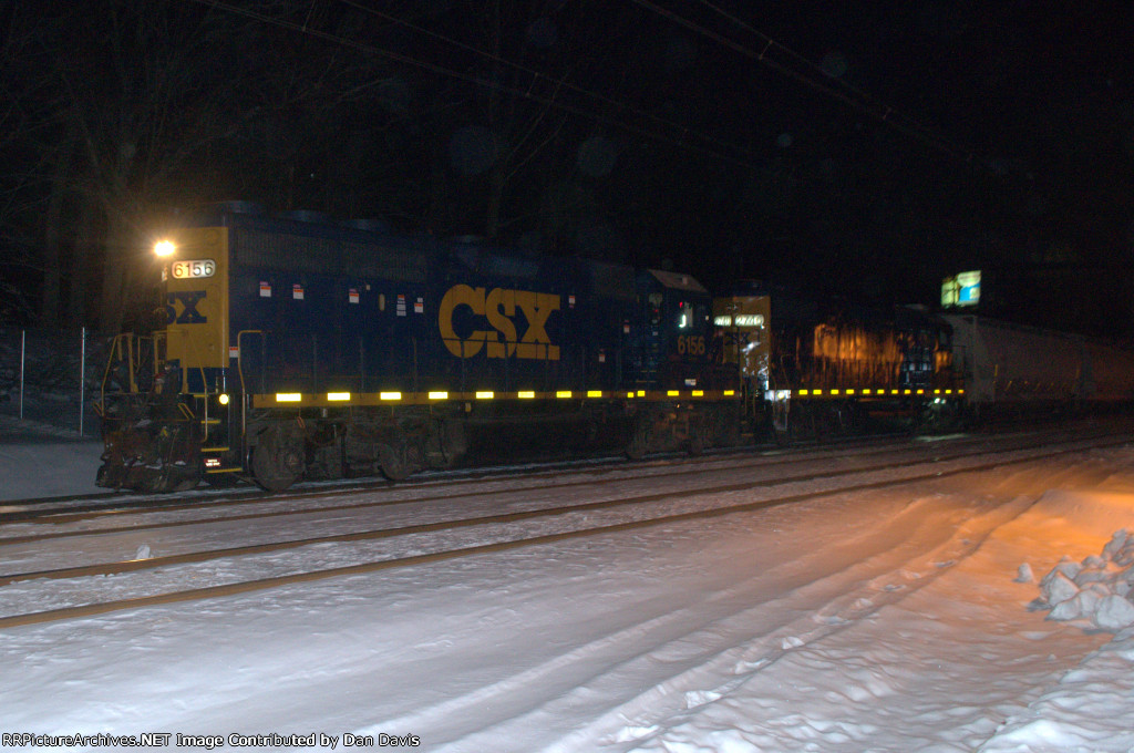 CSX GP40-2 6156 leads C764-11